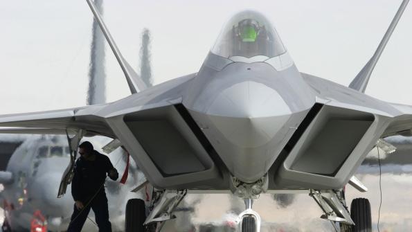 DIU Opens Second Path For F-22 Helmet Mounted Display Search (reported ...