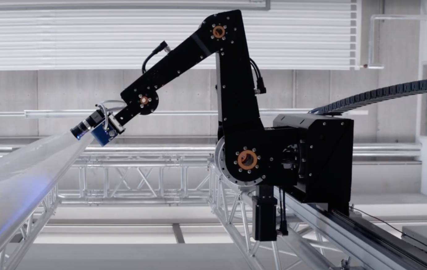 NLR’s Robotic Inspections Demo at MRO Europe 2021 | Aviation Week Network