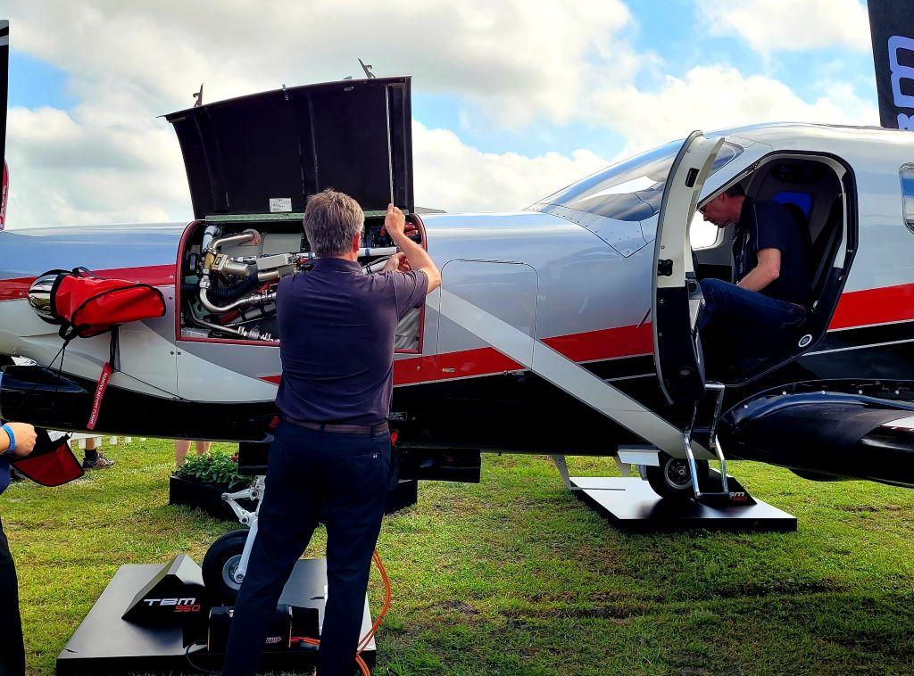 Gallery: Daher Unveils TBM 960 At Sun 'n Fun Expo | Aviation Week Network